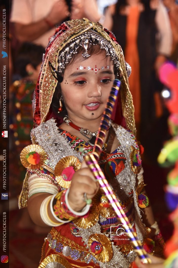 Kids in Garba - Photo Click Club
