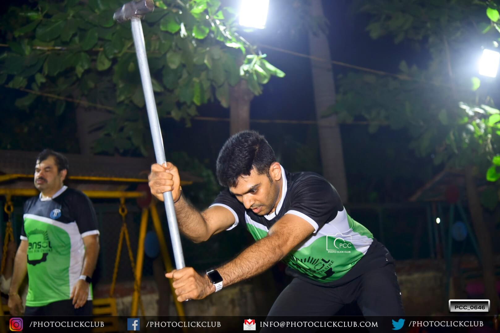 hammer workout - Photo Click Club